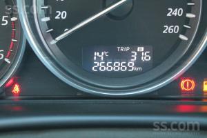 Balts Mazda CX-5 2014 Daugavpils, ar dzinēja tilpumu 2.20 L un nobraukumu 266 tūkst. km par 7190 €, foto 24 vietnē AUTOMOTO.COM.LV