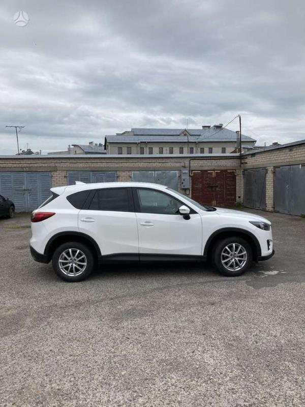 White Mazda CX-5 2015 in Panevezys, with an engine capacity of 2.19 L and mileage of 208 thousand km for 8300 €, photo 7 on AUTOMOTO.COM.LV