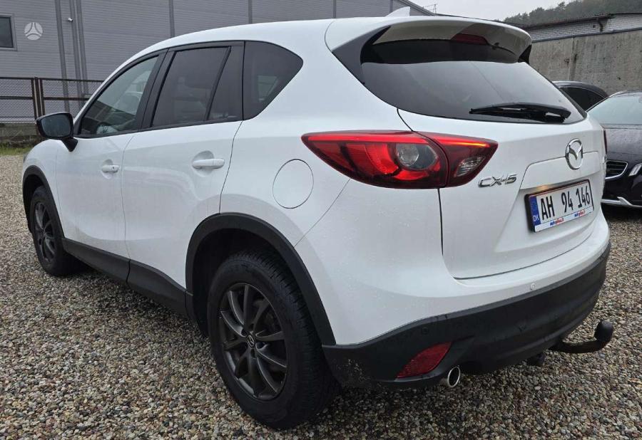 Balts Mazda CX-5 2015 Kauņa, ar dzinēja tilpumu 2.19 L un nobraukumu 245 tūkst. km par 6990 €, foto 4 vietnē AUTOMOTO.COM.LV