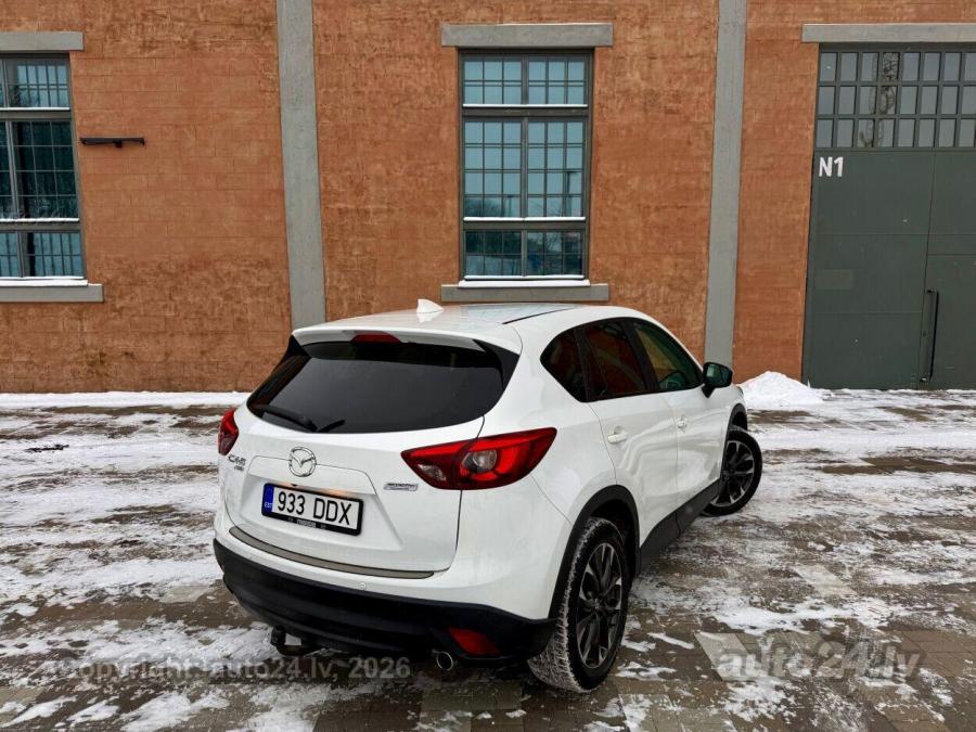 White Mazda CX-5 2015 in Tallinn, with an engine capacity of 2.20 L and mileage of 198 thousand km for 10900 €, photo 2 on AUTOMOTO.COM.LV