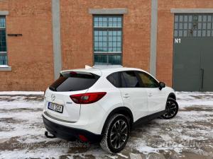 White Mazda CX-5 2015 in Tallinn, with an engine capacity of 2.20 L and mileage of 198 thousand km for 10900 €, photo 4 on AUTOMOTO.COM.LV