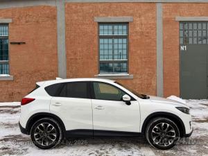 White Mazda CX-5 2015 in Tallinn, with an engine capacity of 2.20 L and mileage of 198 thousand km for 10900 €, photo 10 on AUTOMOTO.COM.LV