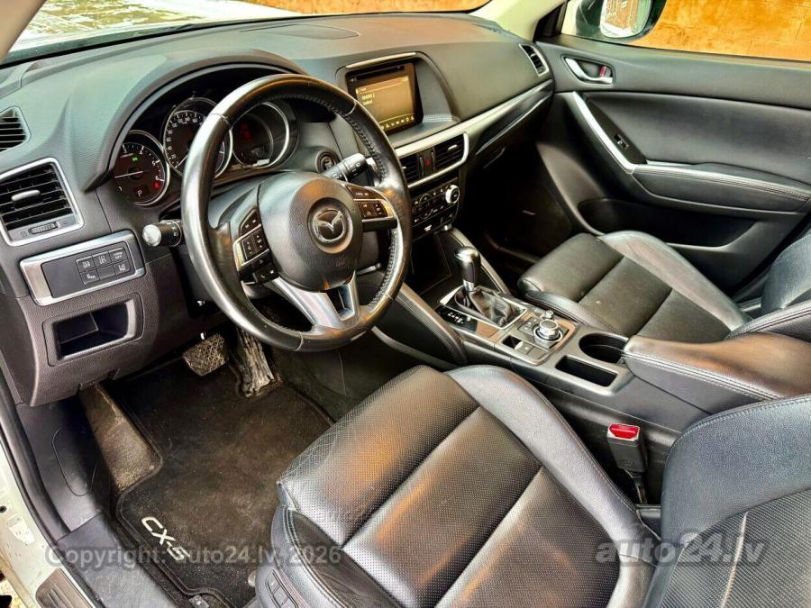 White Mazda CX-5 2015 in Tallinn, with an engine capacity of 2.20 L and mileage of 198 thousand km for 10900 €, photo 11 on AUTOMOTO.COM.LV