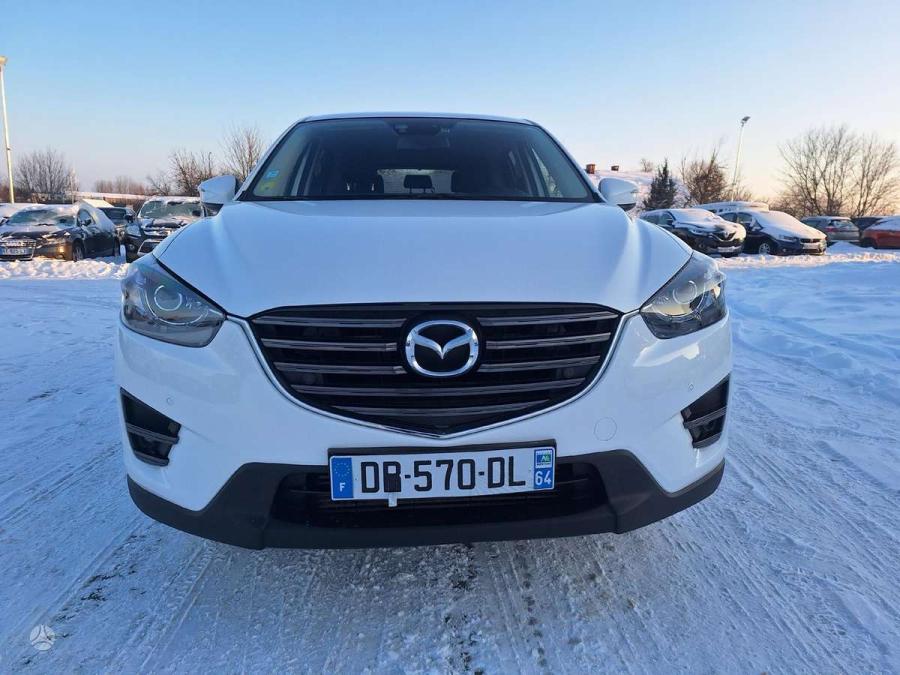 White Mazda CX-5 2015 in Taurage, with an engine capacity of 2.19 L and mileage of 255 thousand km for 7400 €, photo 2 on AUTOMOTO.COM.LV