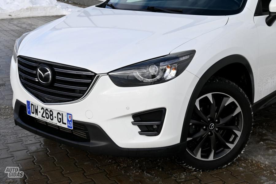 White Mazda CX-5 2015 in Kretinga, with an engine capacity of 2.20 L and mileage of 227 thousand km for 9799 €, photo 4 on AUTOMOTO.COM.LV