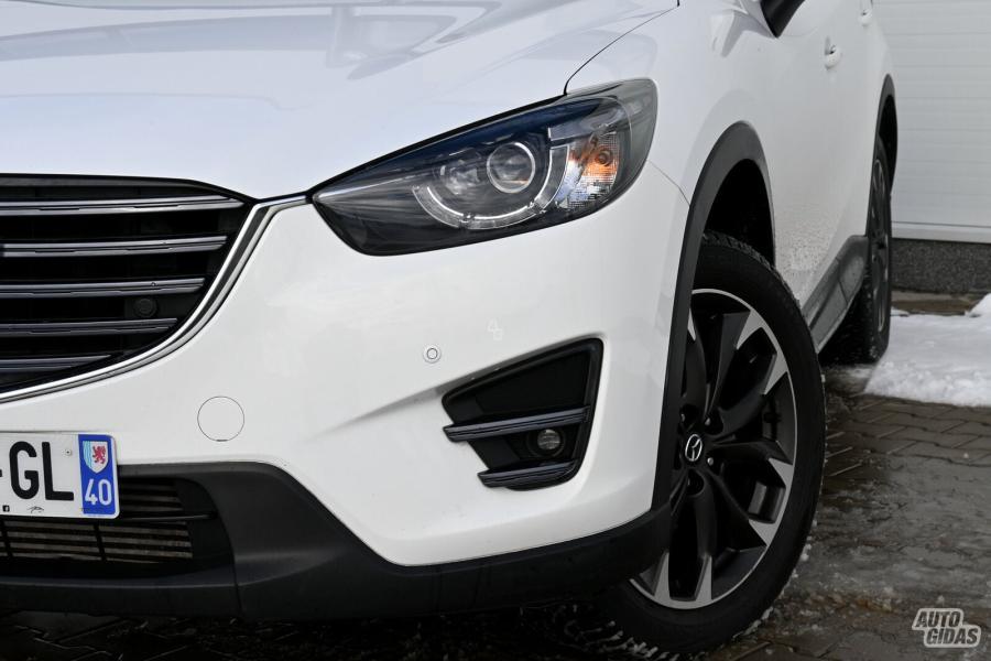 White Mazda CX-5 2015 in Kretinga, with an engine capacity of 2.20 L and mileage of 227 thousand km for 9799 €, photo 5 on AUTOMOTO.COM.LV