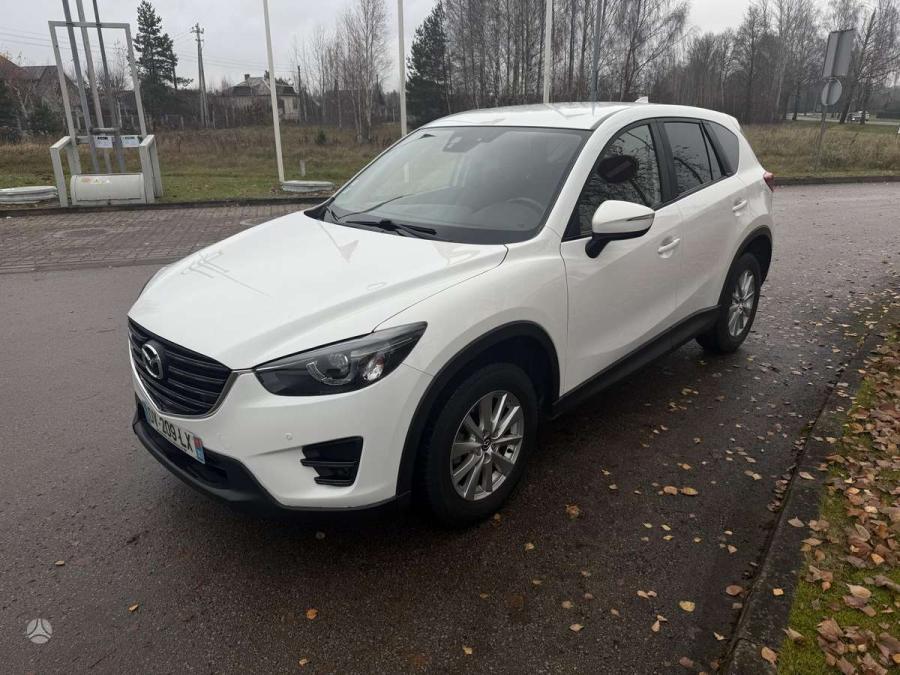 White Mazda CX-5 2015 in Taurage, with an engine capacity of 2.19 L and mileage of 182 thousand km for 8900 €, photo 2 on AUTOMOTO.COM.LV