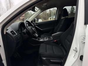 White Mazda CX-5 2015 in Taurage, with an engine capacity of 2.19 L and mileage of 182 thousand km for 8900 €, photo 7 on AUTOMOTO.COM.LV