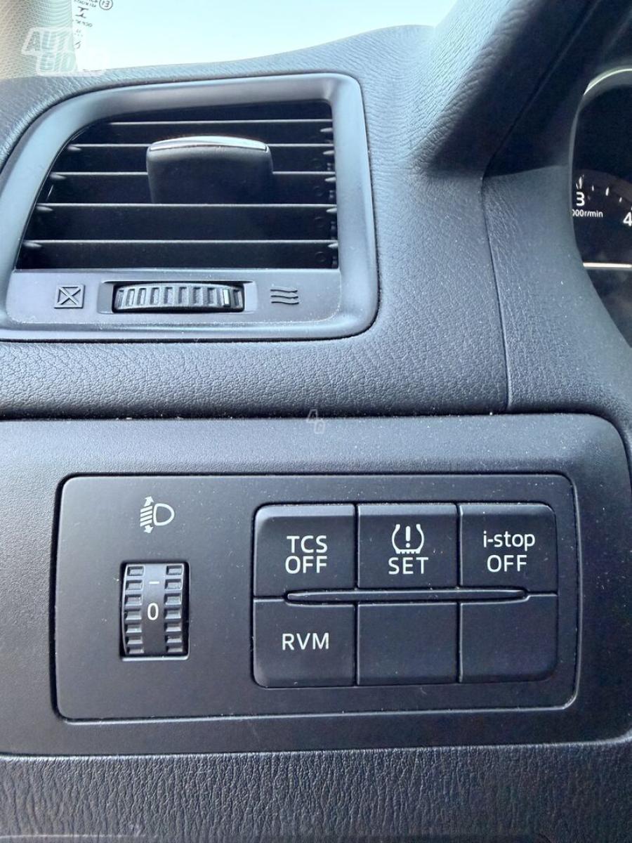 White Mazda CX-5 2015 in Vilnius, with an engine capacity of 2.20 L and mileage of 166 thousand km for 9350 €, photo 20 on AUTOMOTO.COM.LV