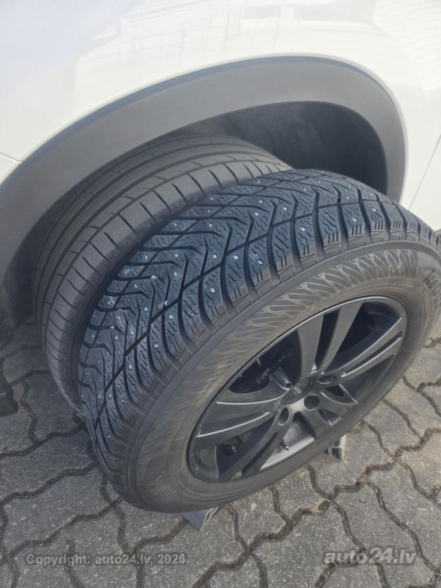Balts Mazda CX-5 2015 Tallina, ar dzinēja tilpumu 2.20 L un nobraukumu 252 tūkst. km par 12000 €, foto 15 vietnē AUTOMOTO.COM.LV