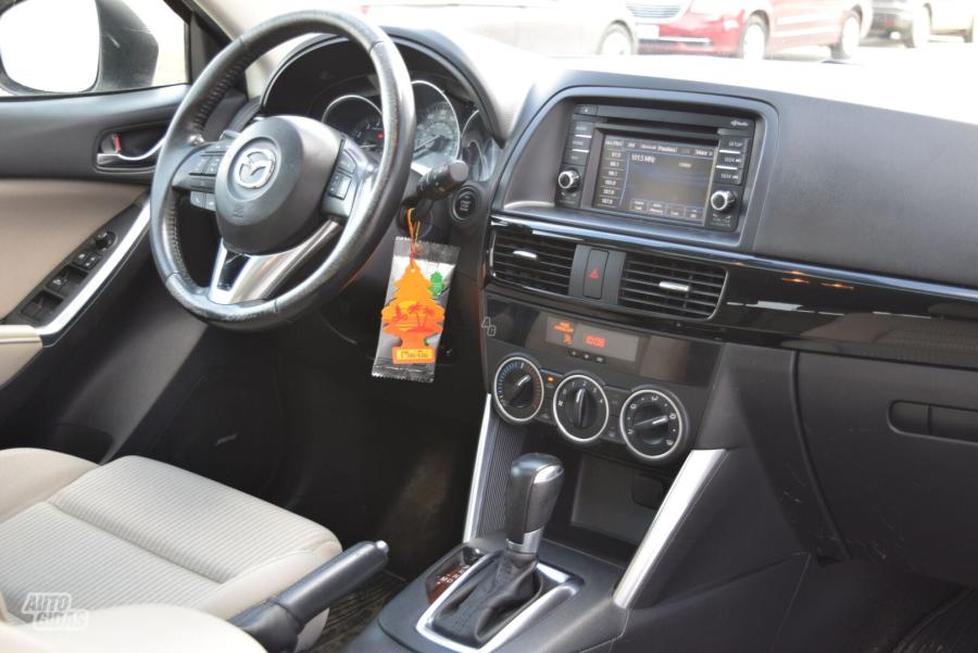 White Mazda CX-5 2015 in Vilnius, with an engine capacity of 2.50 L and mileage of 229 thousand km for 11500 €, photo 12 on AUTOMOTO.COM.LV