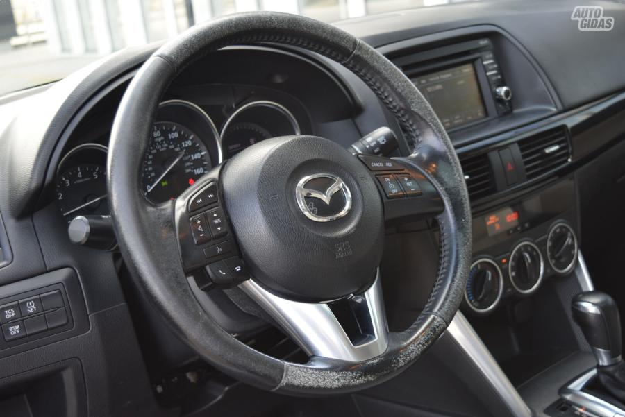 White Mazda CX-5 2015 in Vilnius, with an engine capacity of 2.50 L and mileage of 229 thousand km for 11500 €, photo 16 on AUTOMOTO.COM.LV