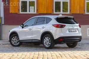 Белый Мазда СХ-5 2015 в Елгава, объемом двигателя 2.20 л и пробегом 242 тыс. км за 8500 €, фото 6 на AUTOMOTO.COM.LV