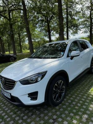 White Mazda CX-5 2015 in Mazeikiai, with an engine capacity of 2.19 L and mileage of 239 thousand km for 10600 €, photo 4 on AUTOMOTO.COM.LV