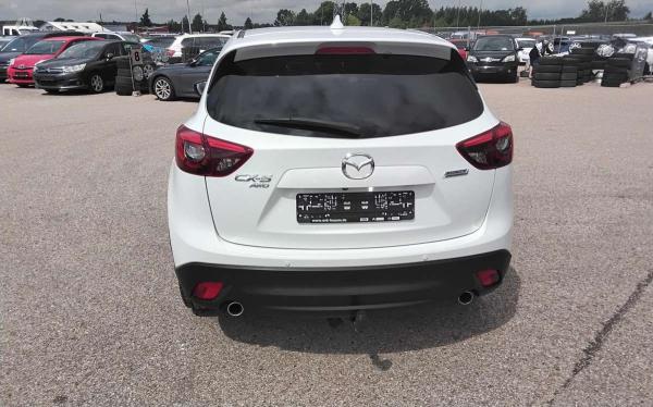 Balts Mazda CX-5 2015 Marijampole, ar dzinēja tilpumu 2.19 L un nobraukumu 137 tūkst. km par 7650 €, foto 5 vietnē AUTOMOTO.COM.LV