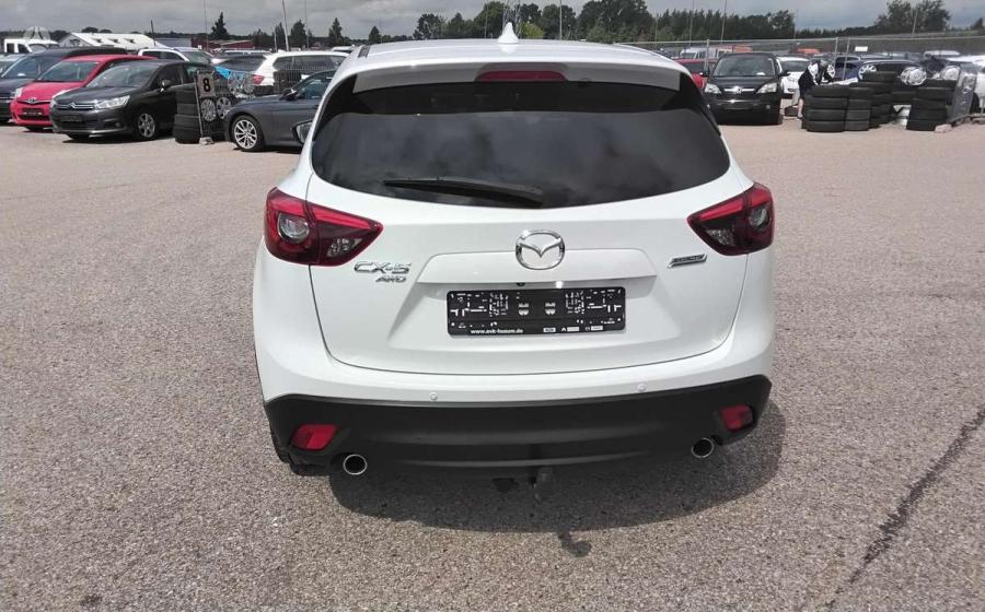 Balts Mazda CX-5 2015 Marijampole, ar dzinēja tilpumu 2.19 L un nobraukumu 137 tūkst. km par 7650 €, foto 6 vietnē AUTOMOTO.COM.LV