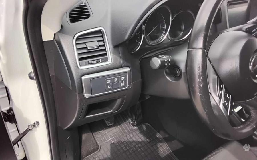 Balts Mazda CX-5 2015 Marijampole, ar dzinēja tilpumu 2.19 L un nobraukumu 137 tūkst. km par 7650 €, foto 14 vietnē AUTOMOTO.COM.LV