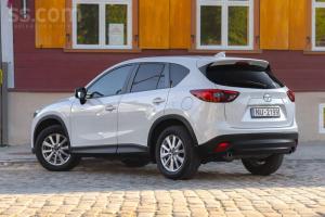 White Mazda CX-5 2015 in Riga, with an engine capacity of 2.20 L and mileage of 240 thousand km for 7650 €, photo 3 on AUTOMOTO.COM.LV