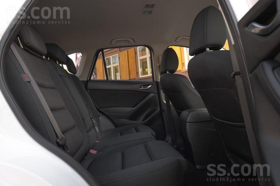 White Mazda CX-5 2015 in Riga, with an engine capacity of 2.20 L and mileage of 240 thousand km for 7650 €, photo 12 on AUTOMOTO.COM.LV