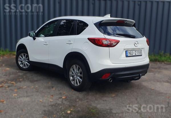 White Mazda CX-5 2015 in Riga, with an engine capacity of 2.20 L and mileage of 240 thousand km for 7950 €, photo 3 on AUTOMOTO.COM.LV