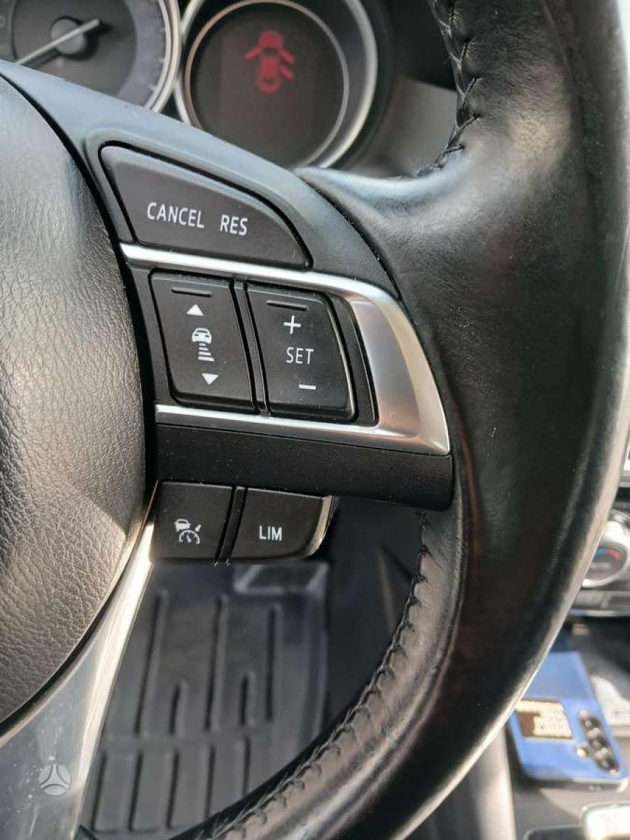 White Mazda CX-5 2015 in Kaunas, with an engine capacity of 2.19 L and mileage of 179 thousand km for 9700 €, photo 11 on AUTOMOTO.COM.LV