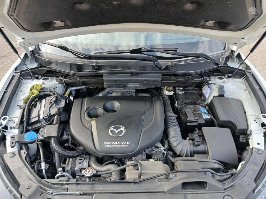 White Mazda CX-5 2015 in Kaunas, with an engine capacity of 2.19 L and mileage of 179 thousand km for 9700 €, photo 21 on AUTOMOTO.COM.LV