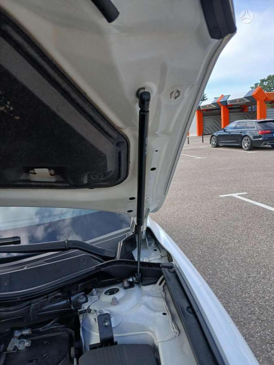 White Mazda CX-5 2015 in Kaunas, with an engine capacity of 2.19 L and mileage of 179 thousand km for 9700 €, photo 22 on AUTOMOTO.COM.LV