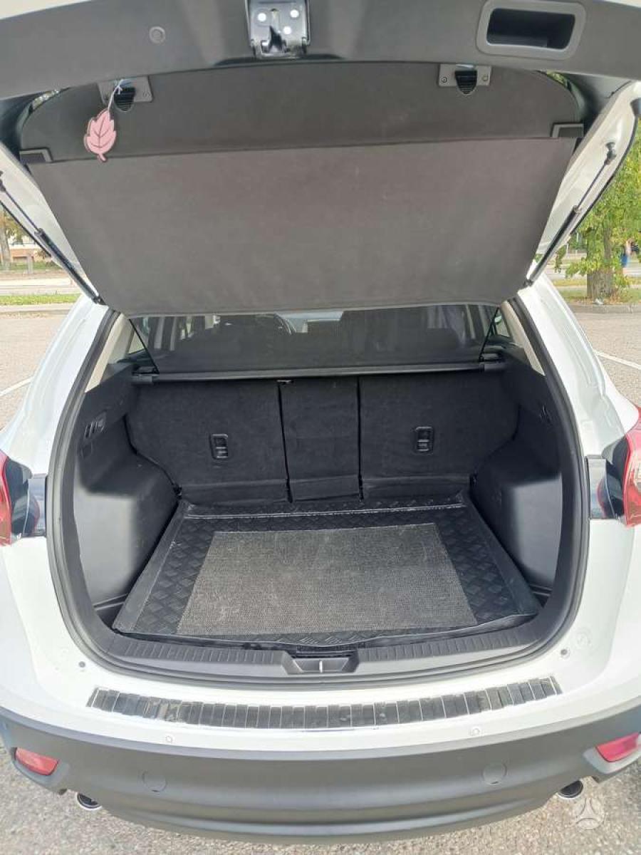 White Mazda CX-5 2015 in Kaunas, with an engine capacity of 2.19 L and mileage of 179 thousand km for 9700 €, photo 25 on AUTOMOTO.COM.LV