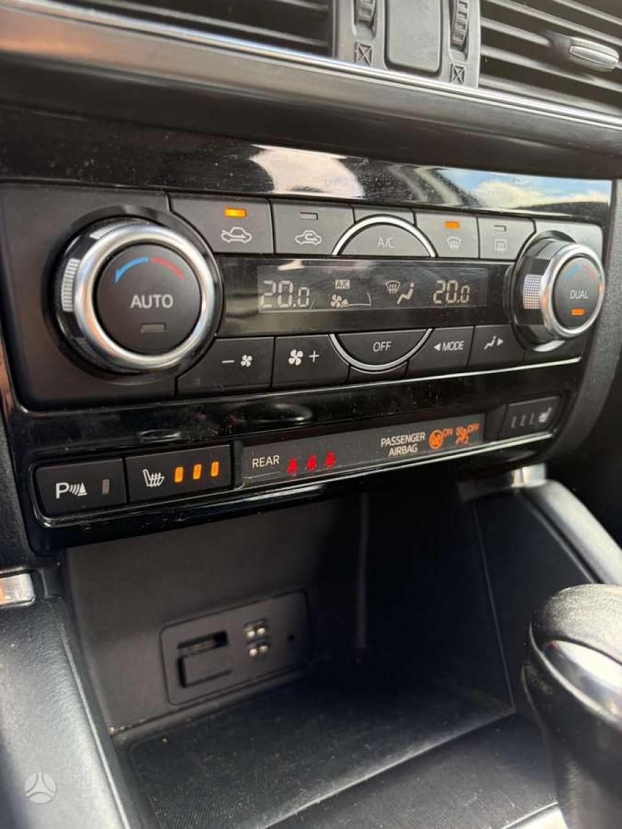 Белый Мазда СХ-5 2015 в Таураге, объемом двигателя 2.19 л и пробегом 180 тыс. км за 7400 €, фото 17 на AUTOMOTO.COM.LV