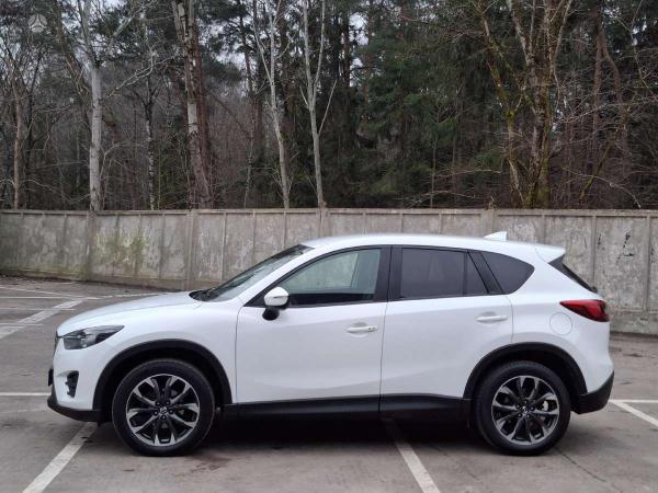 White Mazda CX-5 2016 in Vilnius, with an engine capacity of 2.19 L and mileage of 217 thousand km for 10000 €, photo 2 on AUTOMOTO.COM.LV