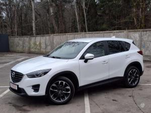 White Mazda CX-5 2016 in Vilnius, with an engine capacity of 2.19 L and mileage of 217 thousand km for 10000 €, photo 5 on AUTOMOTO.COM.LV