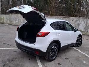 White Mazda CX-5 2016 in Vilnius, with an engine capacity of 2.19 L and mileage of 217 thousand km for 10000 €, photo 28 on AUTOMOTO.COM.LV