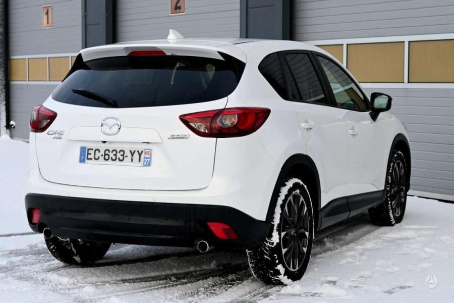 Balts Mazda CX-5 2016 Kretinga, ar dzinēja tilpumu 2.19 L un nobraukumu 181 tūkst. km par 8999 €, foto 10 vietnē AUTOMOTO.COM.LV