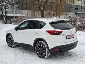 White Mazda CX-5 2016 in Vilnius, with an engine capacity of 2.19 L and mileage of 217 thousand km for 10200 €, photo 9 on AUTOMOTO.COM.LV