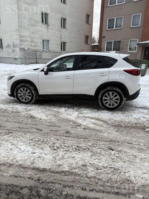 White Mazda CX-5 2016 in Riga, with an engine capacity of 2.20 L and mileage of 245 thousand km for 8450 €, photo 3 on AUTOMOTO.COM.LV