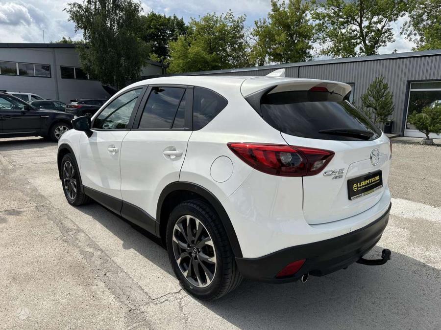White Mazda CX-5 2016 in Telschi, with an engine capacity of 2.19 L and mileage of 239 thousand km for 5600 €, photo 11 on AUTOMOTO.COM.LV