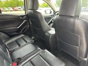 White Mazda CX-5 2016 in Telschi, with an engine capacity of 2.19 L and mileage of 239 thousand km for 5600 €, photo 21 on AUTOMOTO.COM.LV