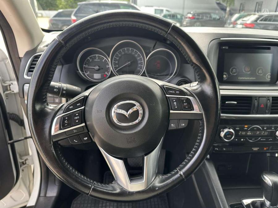 White Mazda CX-5 2016 in Telschi, with an engine capacity of 2.19 L and mileage of 239 thousand km for 5600 €, photo 25 on AUTOMOTO.COM.LV