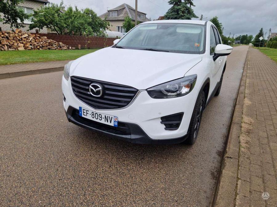 White Mazda CX-5 2016 in Taurage, with an engine capacity of 2.19 L and mileage of 225 thousand km for 5900 €, photo 3 on AUTOMOTO.COM.LV