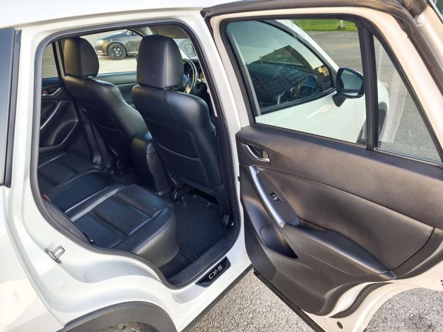 Balts Mazda CX-5 2016 Klaipėda, ar dzinēja tilpumu 2.19 L un nobraukumu 225 tūkst. km par 9600 €, foto 13 vietnē AUTOMOTO.COM.LV