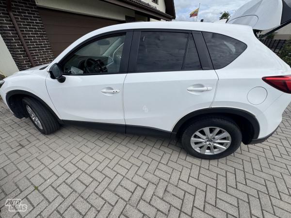White Mazda CX-5 2016 in Klaipeda, with an engine capacity of 2.50 L and mileage of 201 thousand km for 9000 €, photo 3 on AUTOMOTO.COM.LV