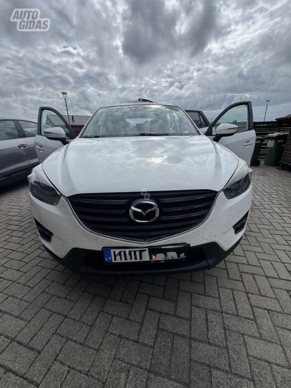 White Mazda CX-5 2016 in Klaipeda, with an engine capacity of 2.50 L and mileage of 201 thousand km for 9000 €, photo 5 on AUTOMOTO.COM.LV