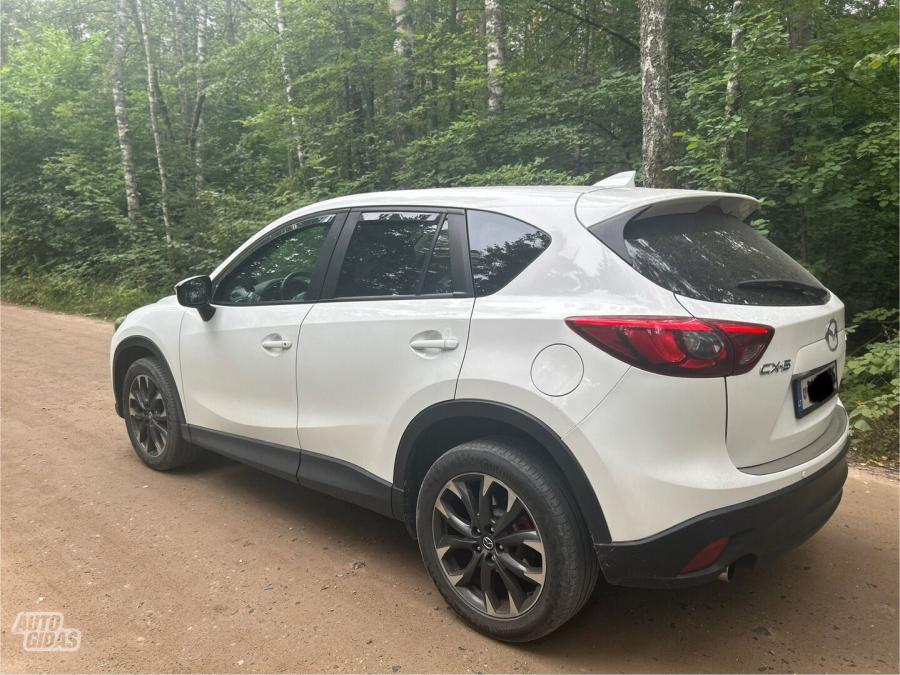 White Mazda CX-5 2016 in Vilnius, with an engine capacity of 2.20 L and mileage of 187 thousand km for 9500 €, photo 6 on AUTOMOTO.COM.LV