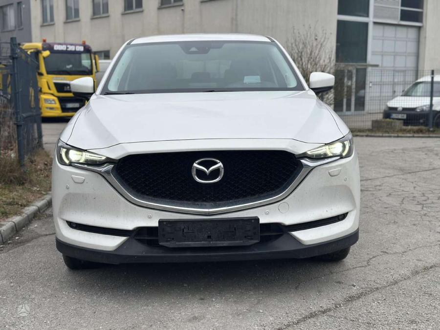 Balts Mazda CX-5 2017 Marijampole, ar dzinēja tilpumu 2.19 L un nobraukumu 225 tūkst. km par 9250 €, foto 3 vietnē AUTOMOTO.COM.LV