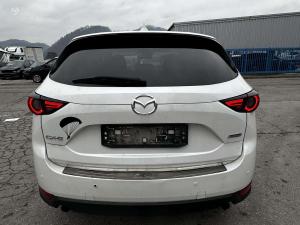Balts Mazda CX-5 2017 Marijampole, ar dzinēja tilpumu 2.19 L un nobraukumu 225 tūkst. km par 9250 €, foto 7 vietnē AUTOMOTO.COM.LV