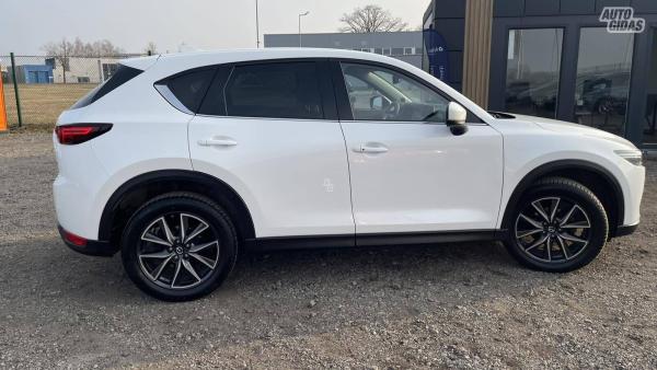 White Mazda CX-5 2017 in Marijampole, with an engine capacity of 2.20 L and mileage of 231 thousand km for 13850 €, photo 8 on AUTOMOTO.COM.LV