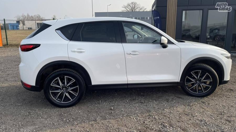 Balts Mazda CX-5 2017 Marijampole, ar dzinēja tilpumu 2.20 L un nobraukumu 231 tūkst. km par 13850 €, foto 8 vietnē AUTOMOTO.COM.LV