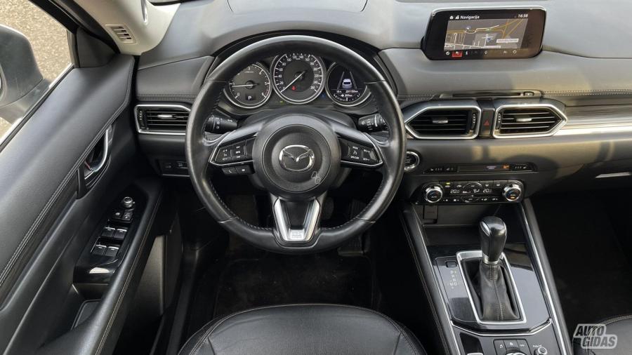Balts Mazda CX-5 2017 Marijampole, ar dzinēja tilpumu 2.20 L un nobraukumu 231 tūkst. km par 13850 €, foto 11 vietnē AUTOMOTO.COM.LV