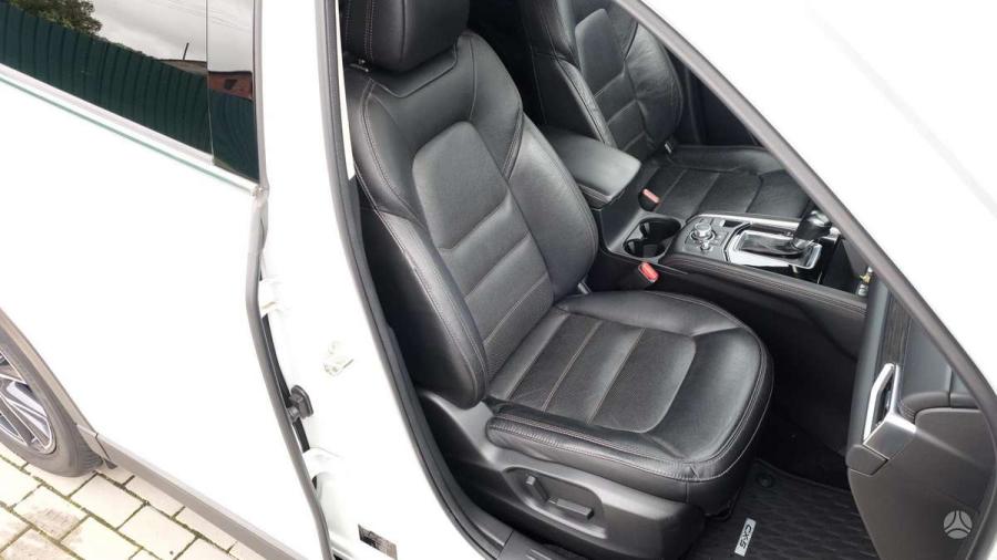 Balts Mazda CX-5 2017 Marijampole, ar dzinēja tilpumu 2.19 L un nobraukumu 106 tūkst. km par 16490 €, foto 22 vietnē AUTOMOTO.COM.LV