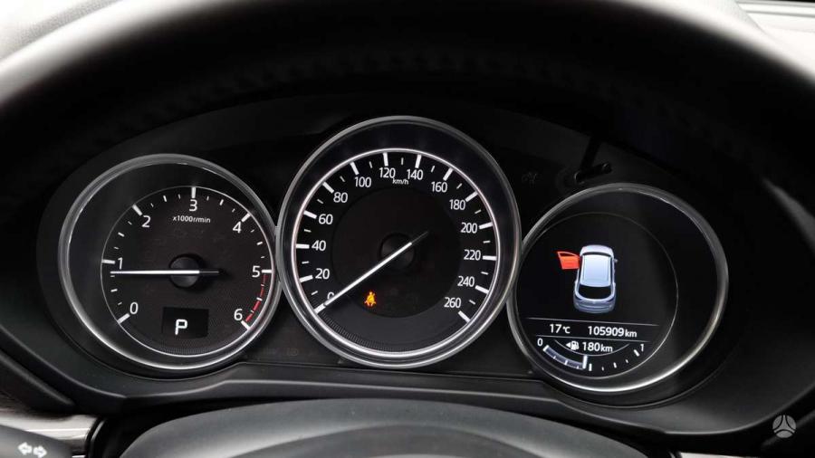 Balts Mazda CX-5 2017 Marijampole, ar dzinēja tilpumu 2.19 L un nobraukumu 106 tūkst. km par 16490 €, foto 46 vietnē AUTOMOTO.COM.LV